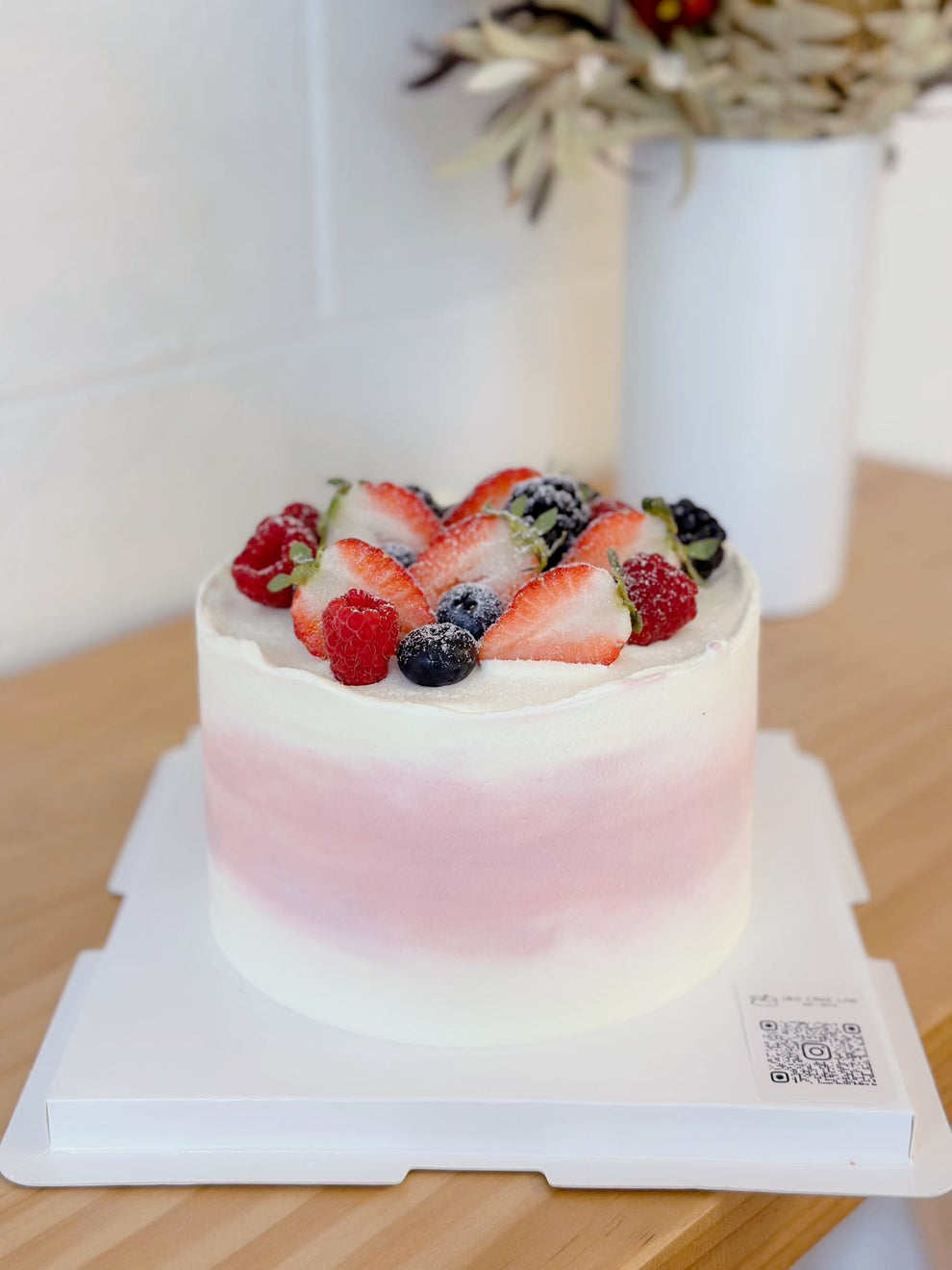 Classic Light Colour Birthday Cake – J & D Cake Lab